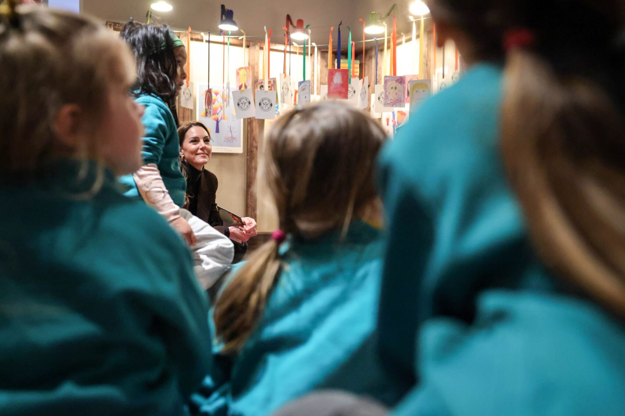 Learning to focus: how early brain development boosts - and limits ...